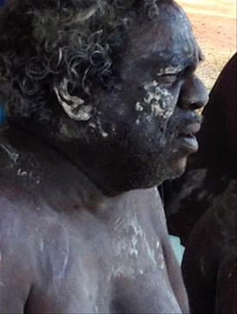 MICHAEL MUNGULA Biḻma {clap stick} - Milingimbi Art & Culture